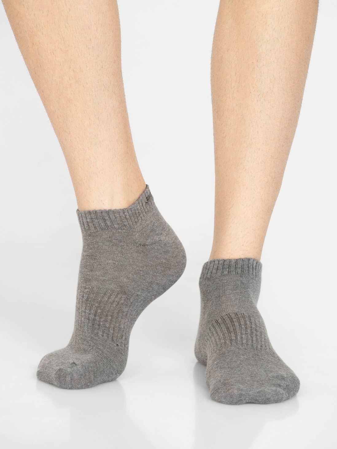 Jockey Low Show Socks for Men with Superior Cushioning, Jockey-7097 ...